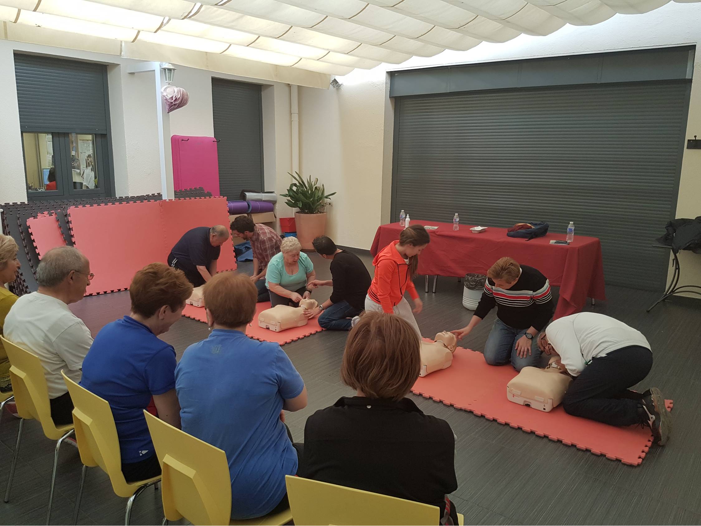Profesionales del hospital un taller sobre cómo realizar la ...