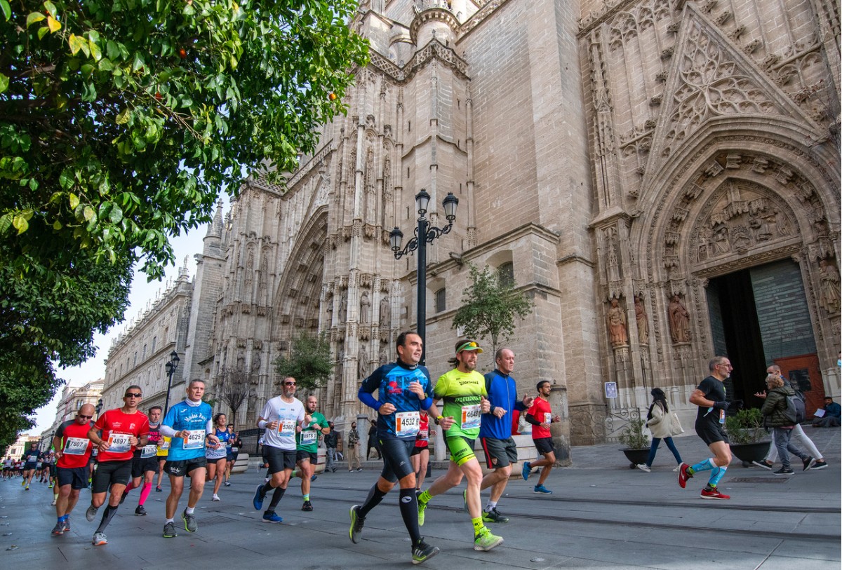 Quirónsalud participará como Healthcare Partner en el EDP Medio Maratón ...