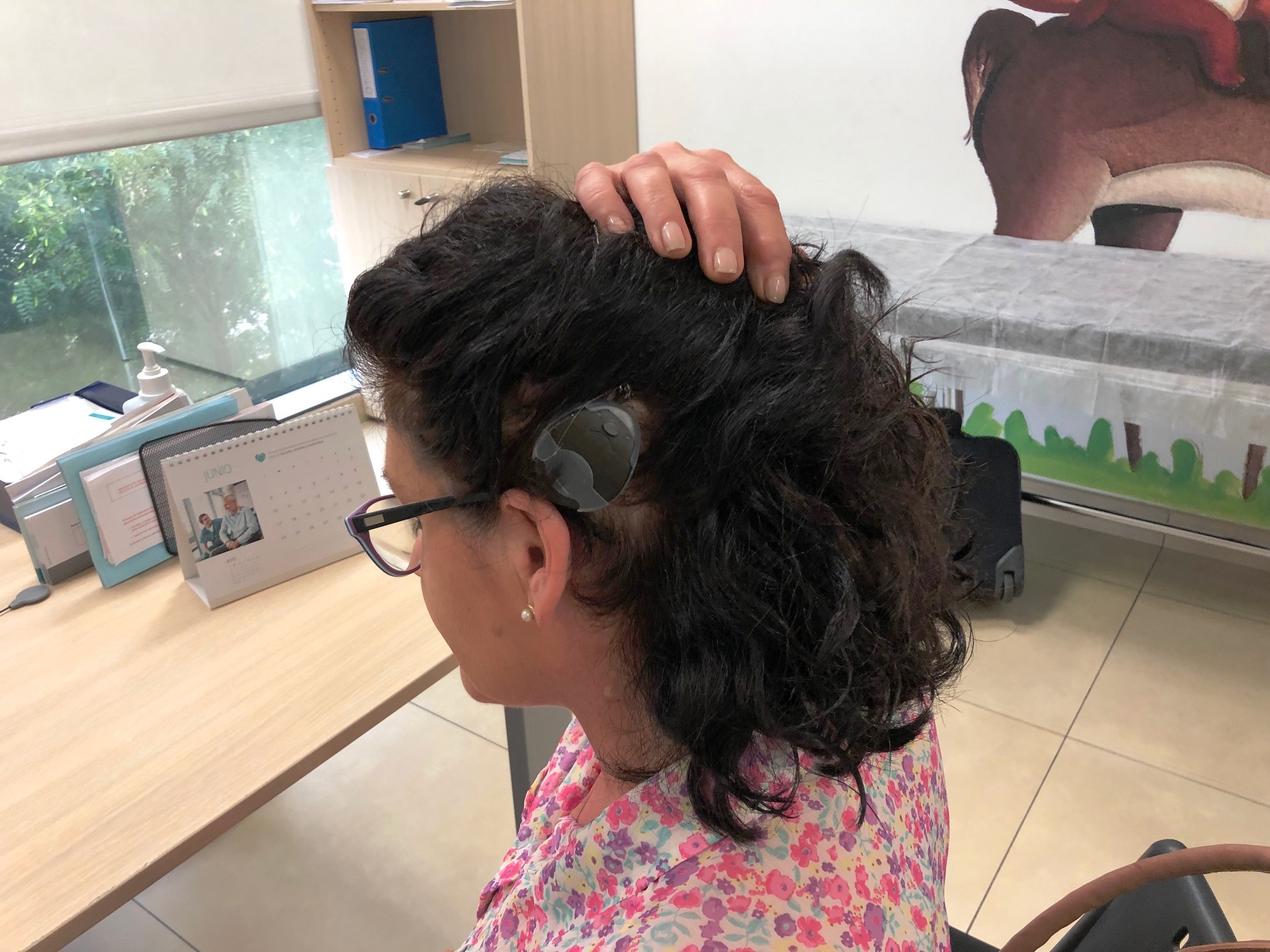 Implantes cocleares, el mejor tratamiento contra la sordera grave o ...